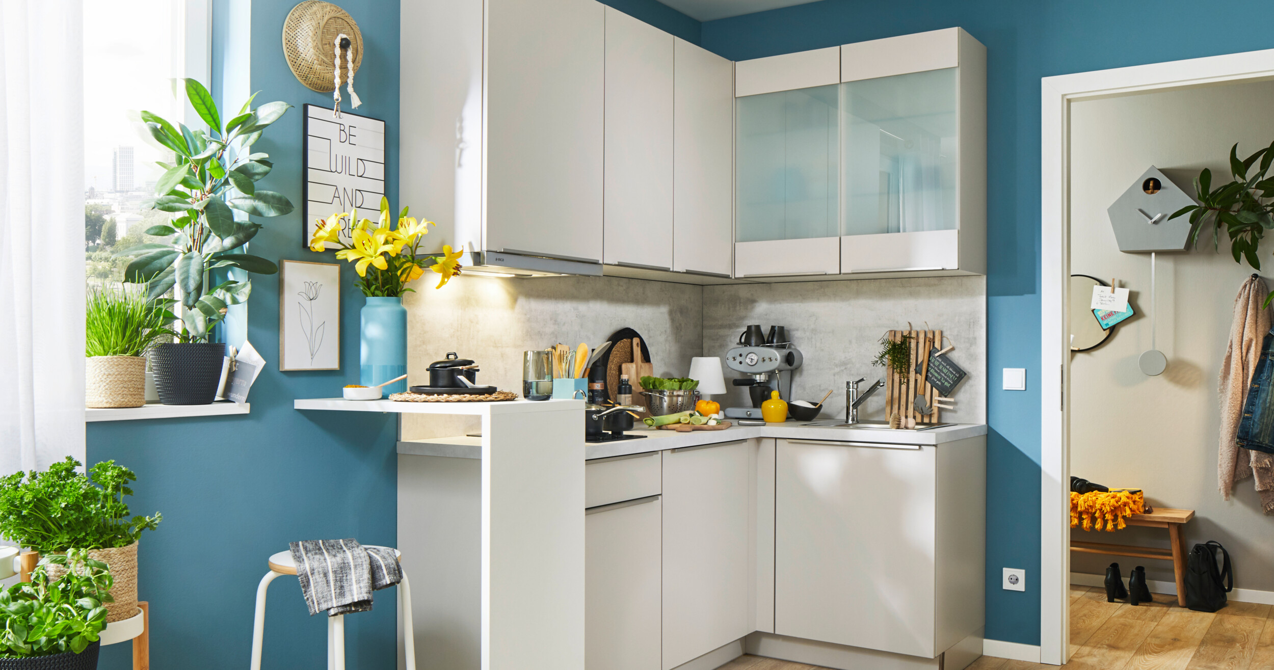 L-shaped kitchen | Efficient elegance | The perfect space-saving ...